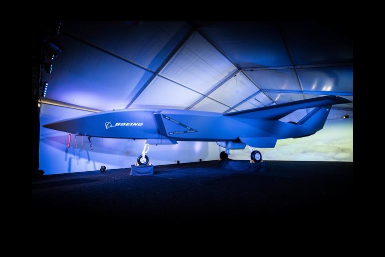 Boeing Australia’s ‘loyal wingman’ conducts maiden sortie | News ...